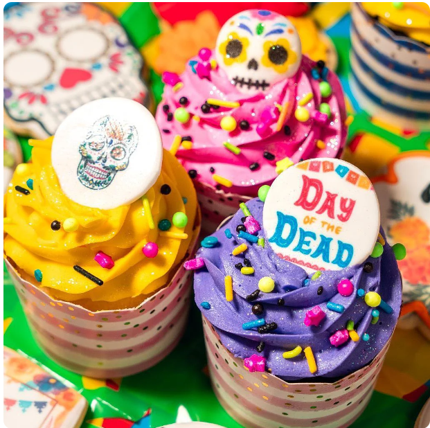 Dessert Gallery Bakery & Cafe | Toast