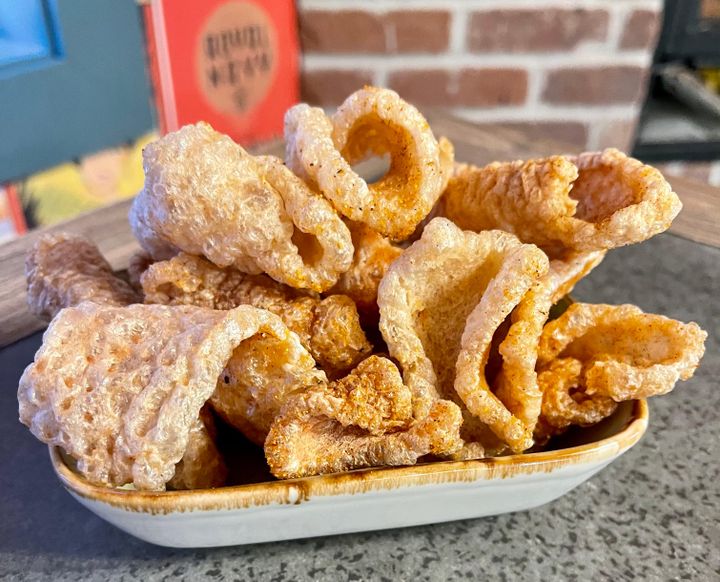 how to cook macaroni chicharon