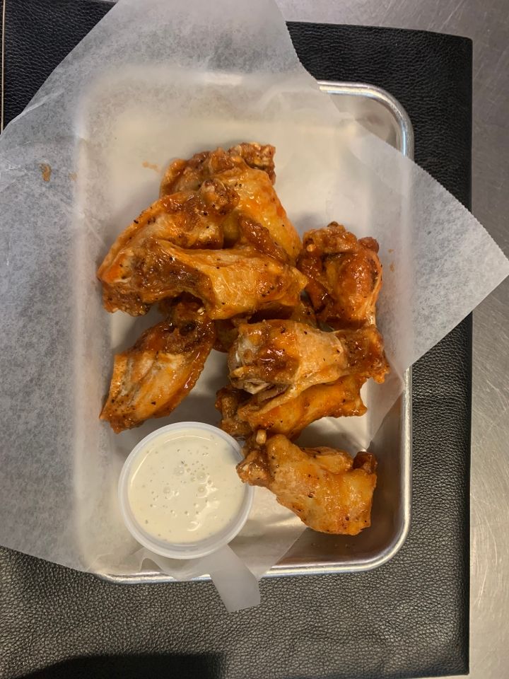 Pratt Pub & Oyster Bar Prattville, Alabama | Toast