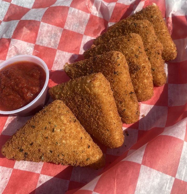 JT's Pizza & Pub Grandview Heights | Award Winning Pizza Near You