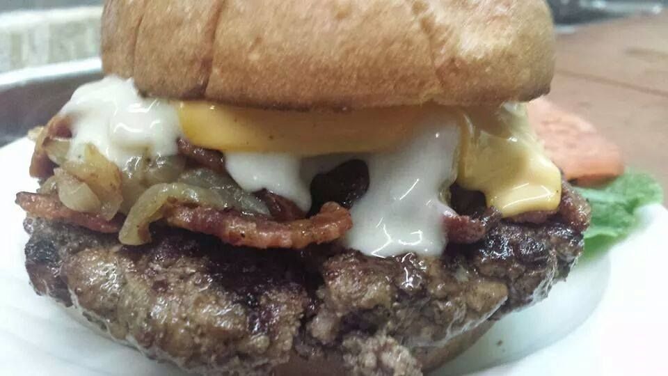 Johnny T's Bistro - Prime Rib Manhattan