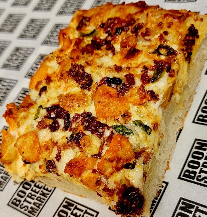 BOON STREET MARKET - SPECIAL: Chocolate Rainbow Cake