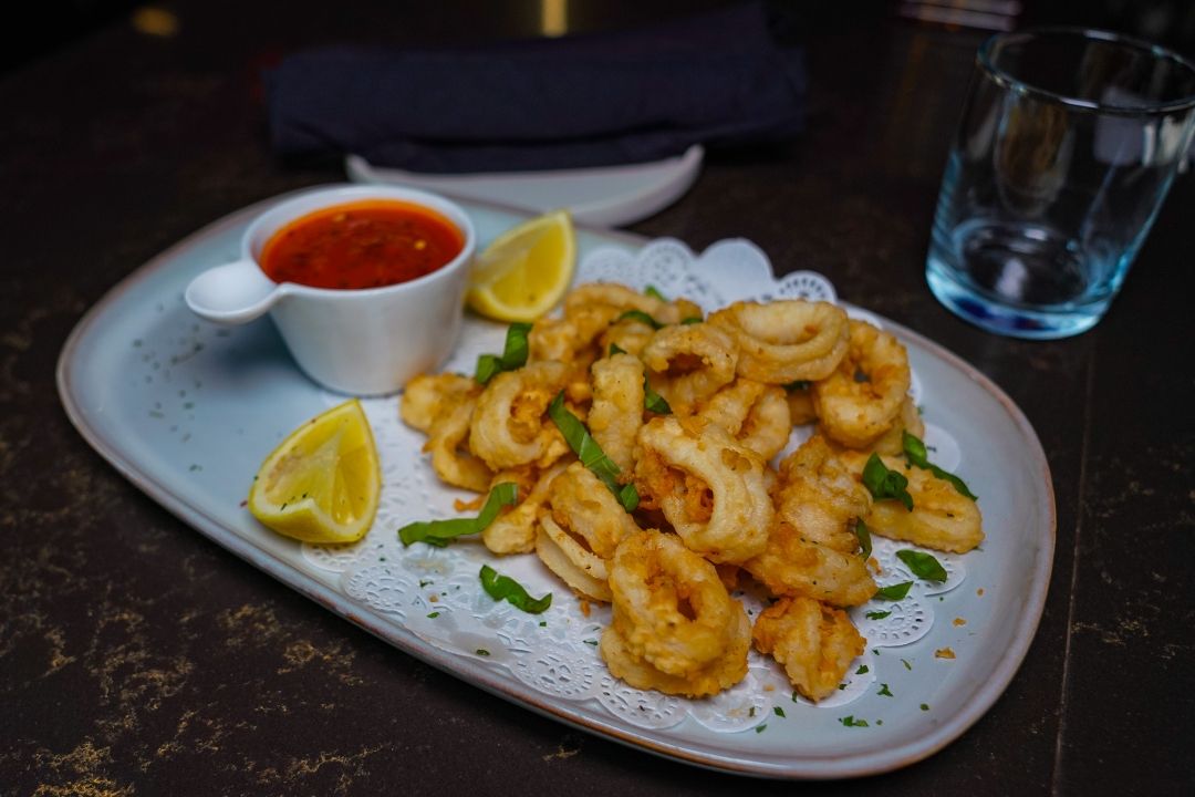 1905 Mount Vernon Avenue - High Noon