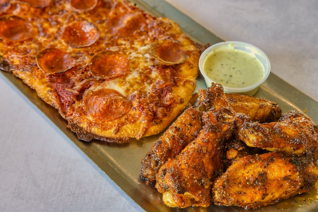 Slim & Husky's Nashville/Antioch | Toast