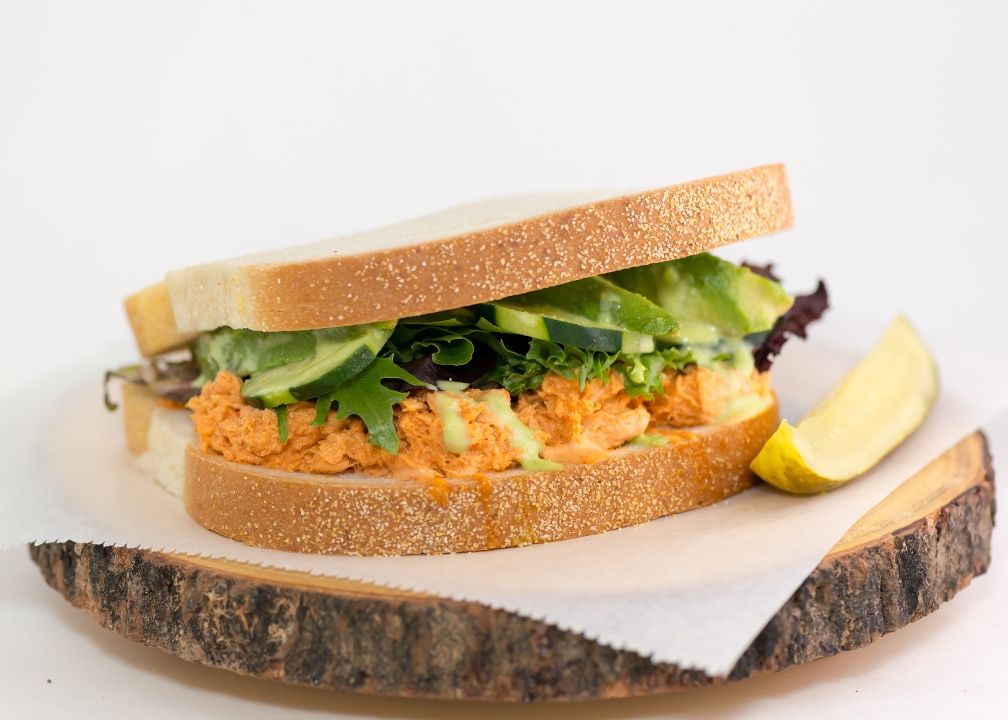 HT-Element - Chicken Salad Club