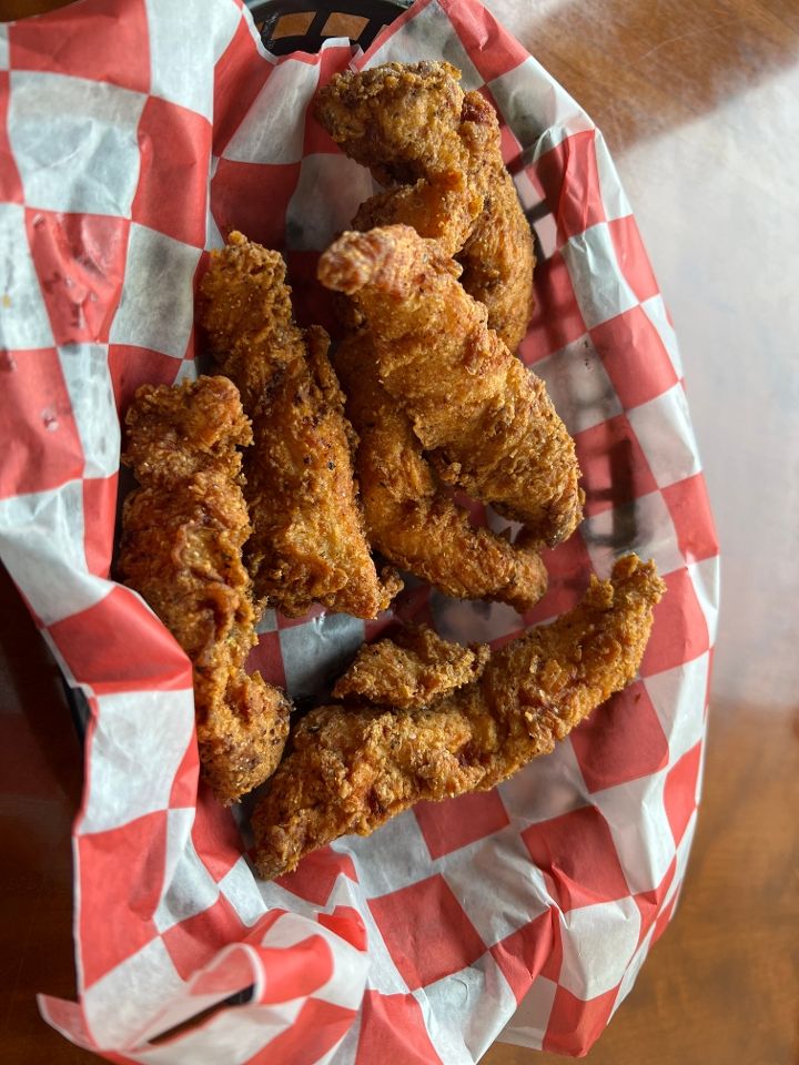 Irish Tavern Madison Heights - Fried Chicken Boxty