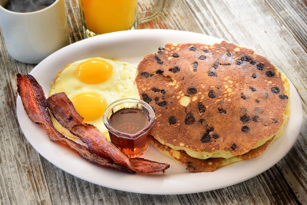 Fruit Pancake Platter | Skillets