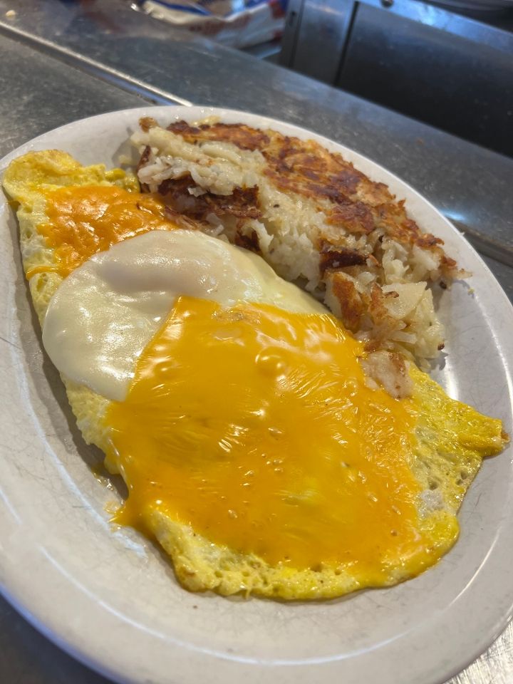 914 W Broad St - Breakfast Quiche