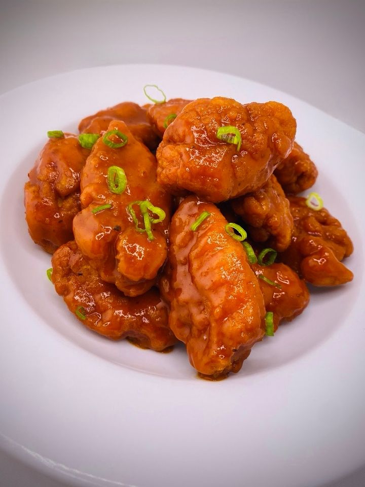 1800 Matt Down Lane - Sesame Seared Tuna Salad