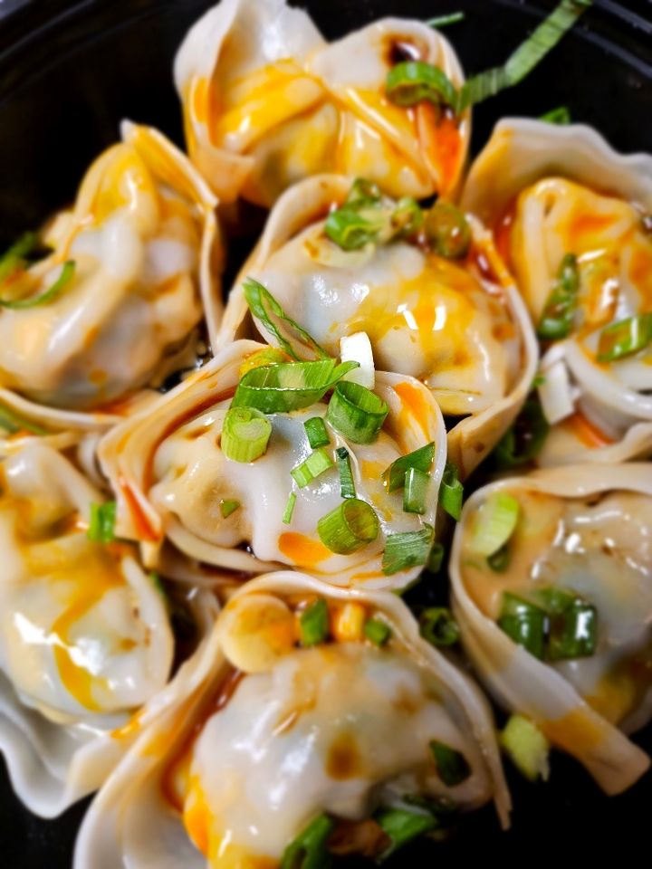 Wontons in Peanut Butter Spicy Sauce [8] 抄手 | Dumpling District