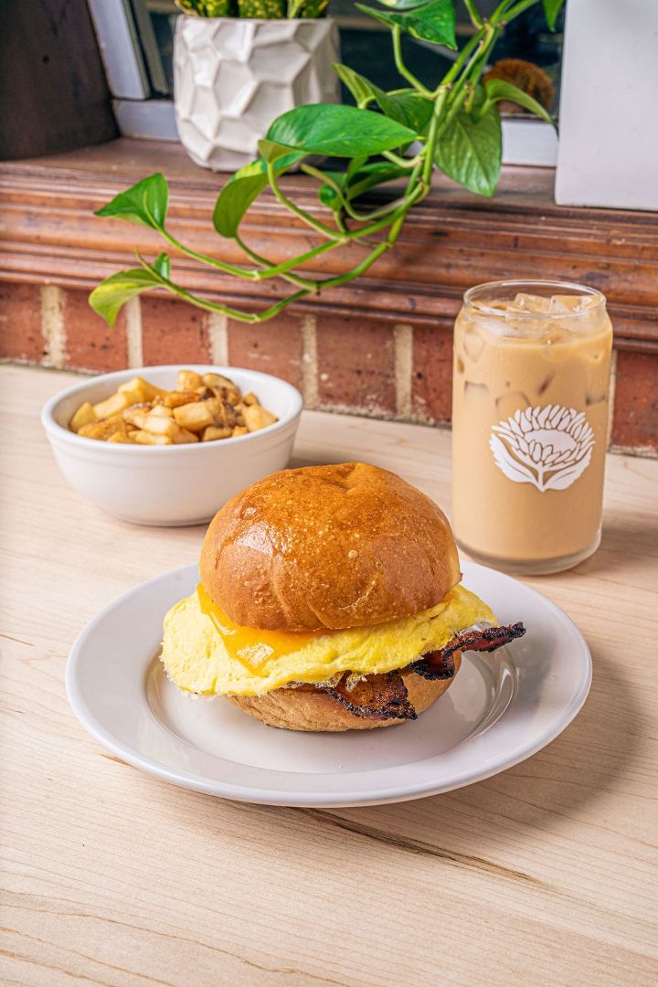 SUNFLOWER Breakfast, Lunch, & Bakery - Toast
