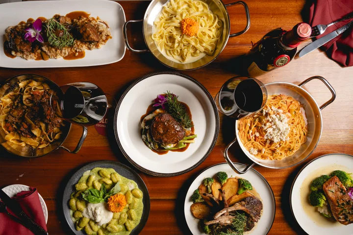 945 Lomas Santa Fe Dr - Fettuccine lobster tail special