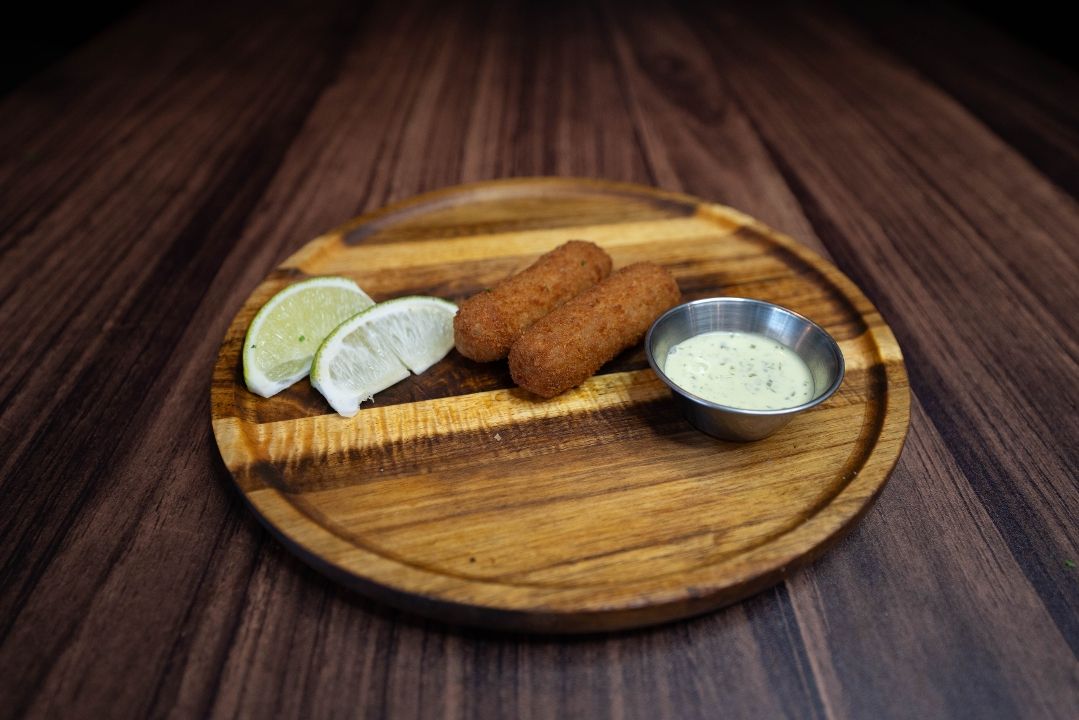 17020 Collins Ave - Tequeño Guava & Cheese