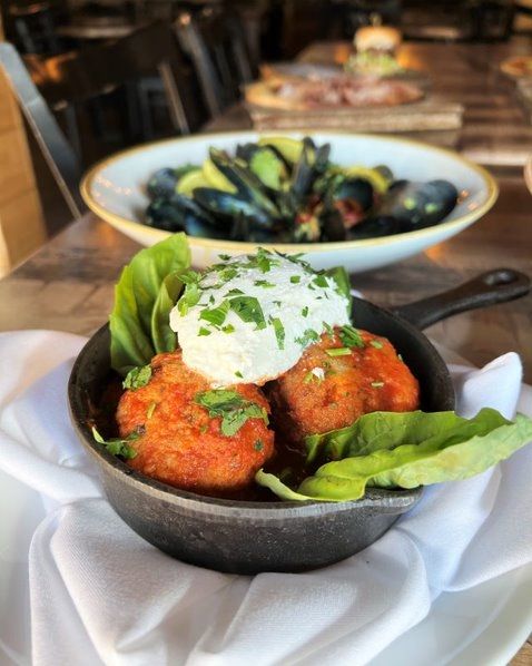 B2 Bistro + Bar Red Bank - Burger Supreme