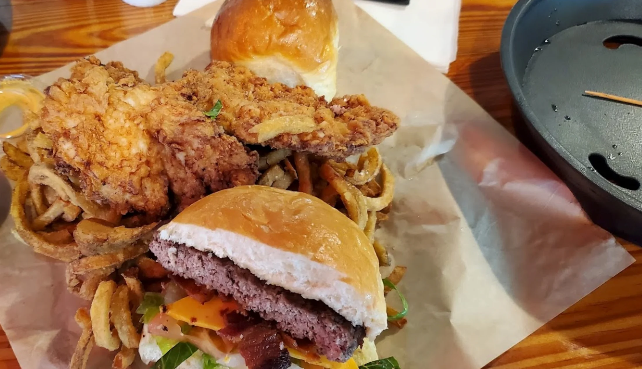 Rooster's Fondren - Bud Light