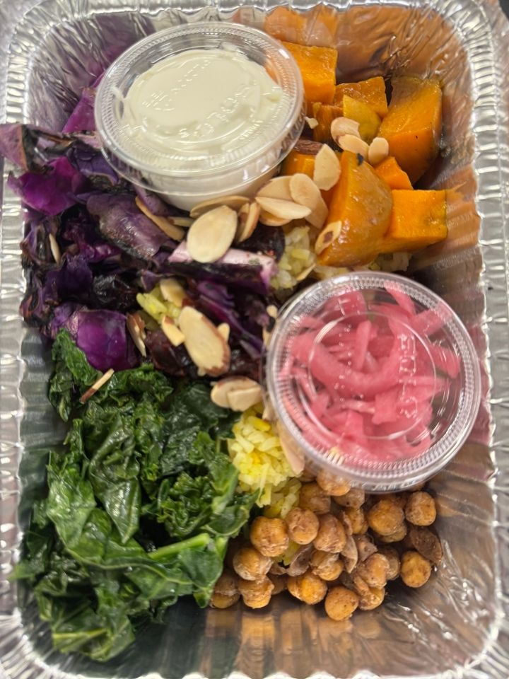 5445 Eden Prairie Road - Beef and Vegetable Soup