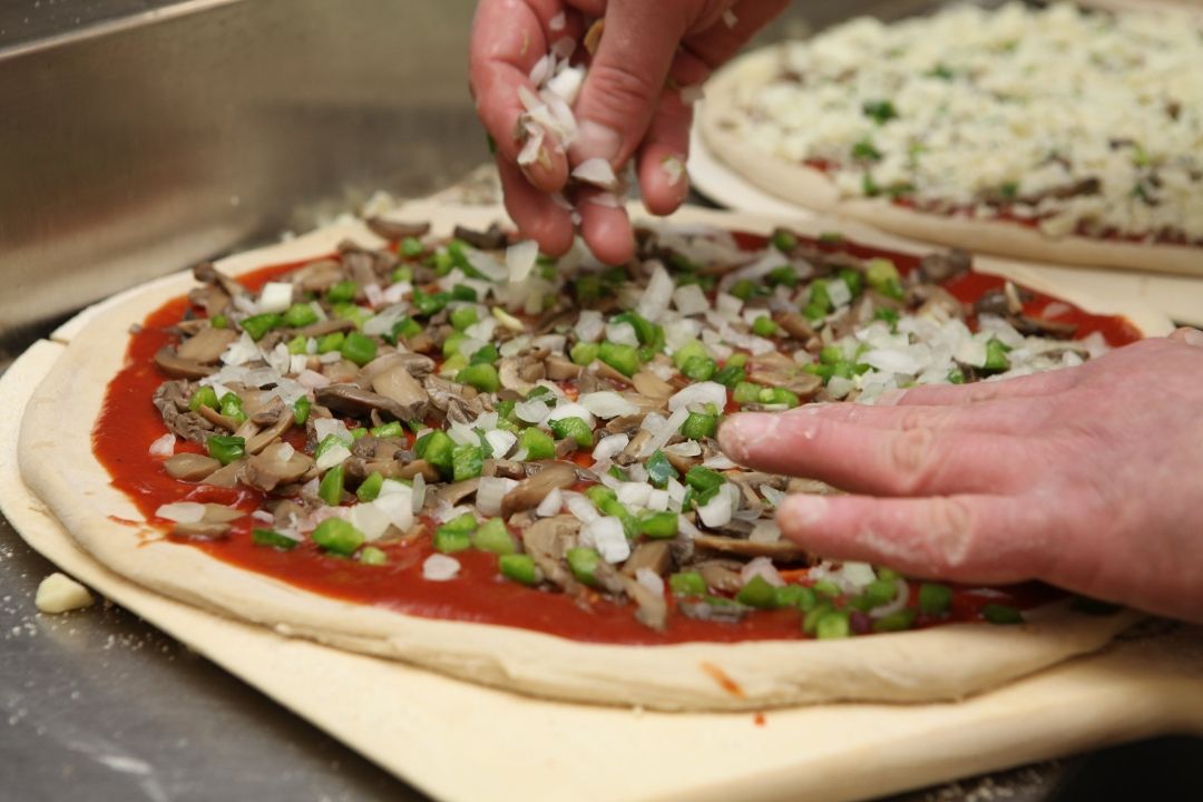 Harris Pizza Davenport - Large | Red Sauce Half And Half