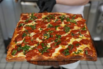 Genova Pizzeria - Cookies n cream