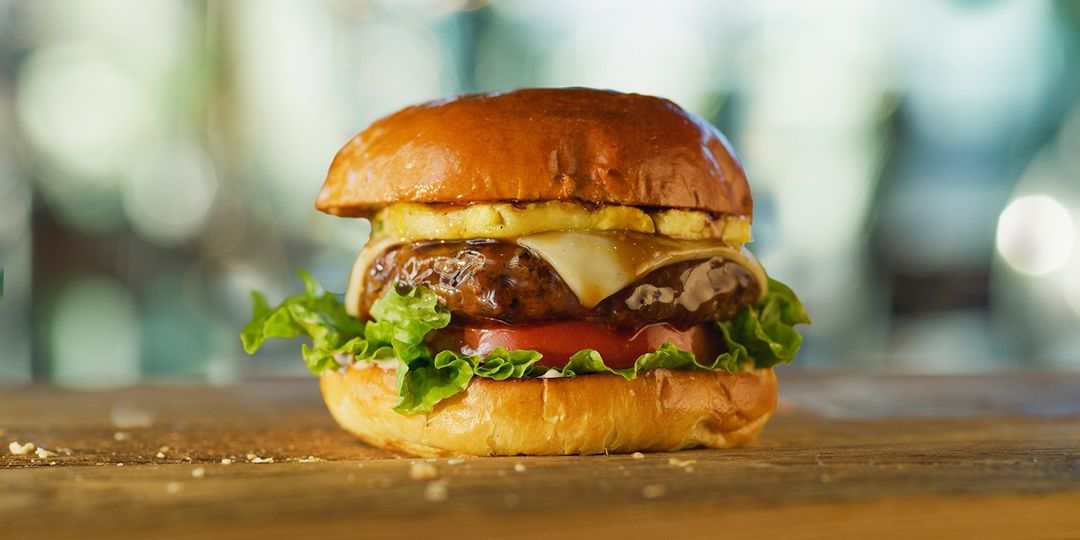 Oxnard - Maui Burger
