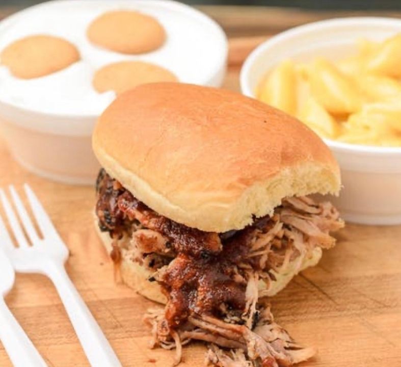The Meat Boss - Smoked Meats & BBQ - Pans