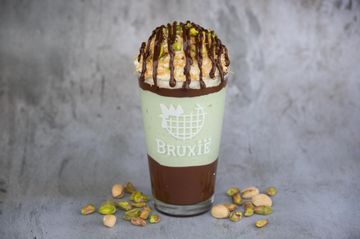 Bruxie North Hollywood - DUBAI CHOCOLATE SHAKE