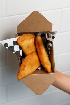 Papelon Venezuelan Arepa Bar - Veggie