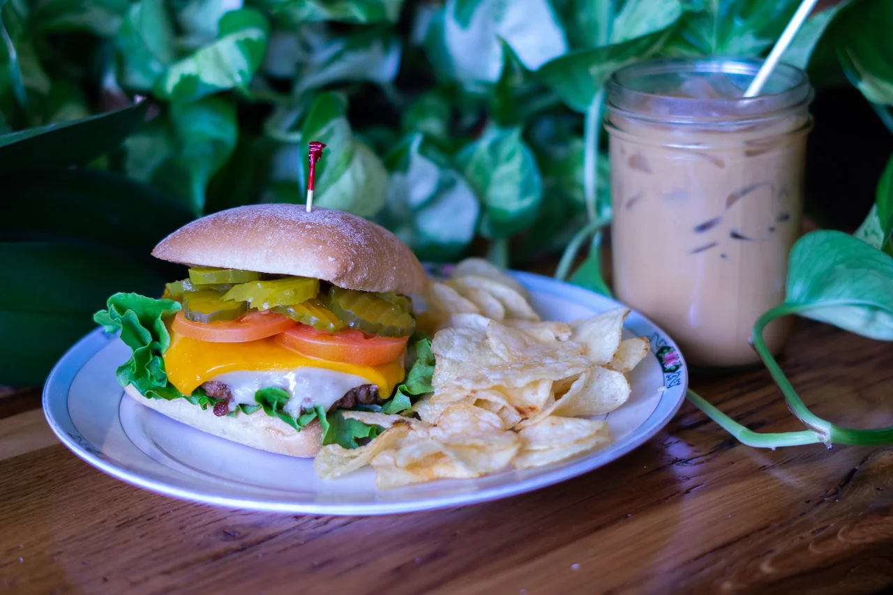 Magpie Cafe & Coffeehouse - Holiday Gift Box