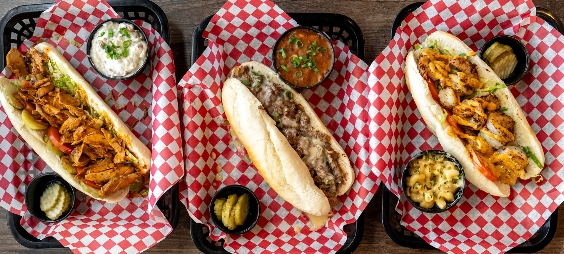 Fred's Around the Corner: Kitchen + Bar - Side: Garlic Dill Pickles (Chips)