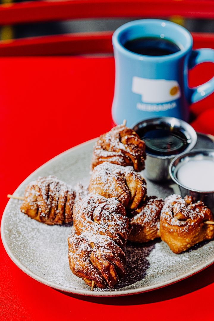 Early Bird Brunch West Des Moines | Toast