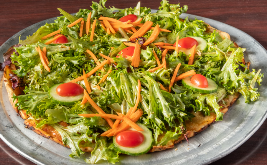 Shelton - Buffalo Chicken Pizza