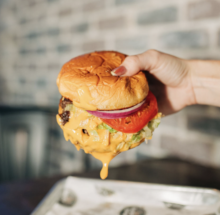 Surfin Betty's Burger Bar - OC - Goombah Wings