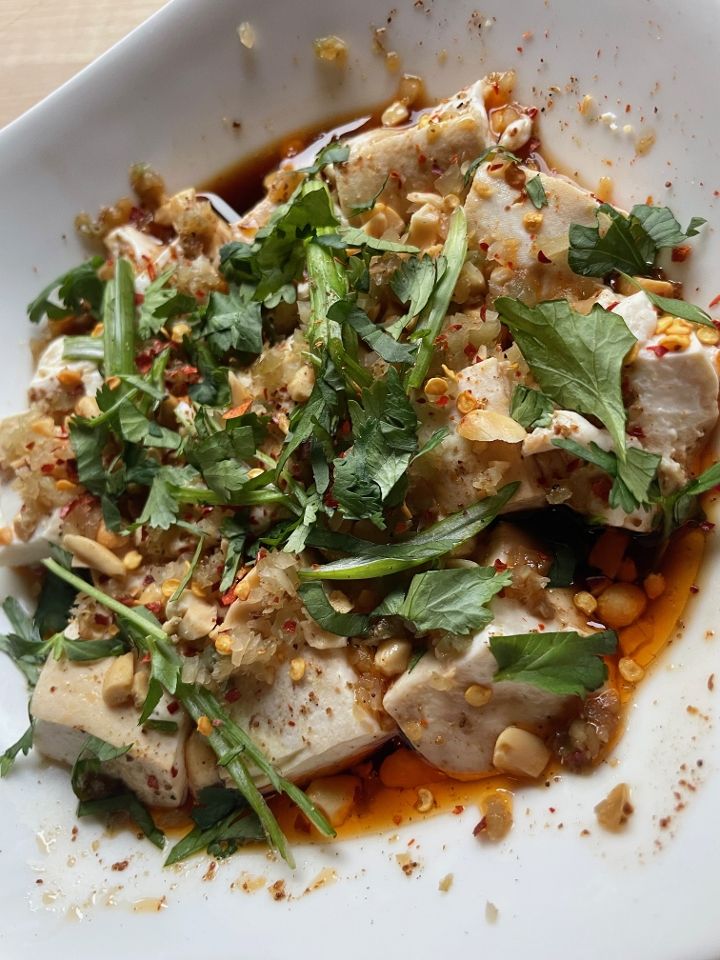 A Single Pebble - Chef's Dumpling - Yangtze Pearl