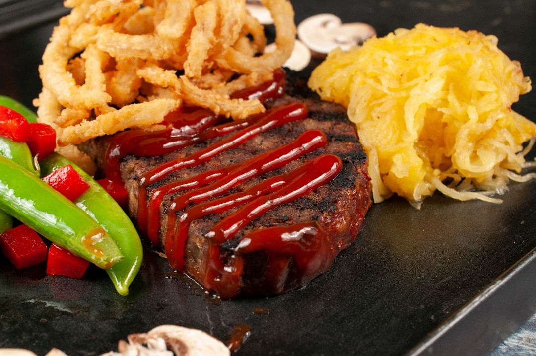 Austin's American Grill - Greeley - Baby Bleu Salad