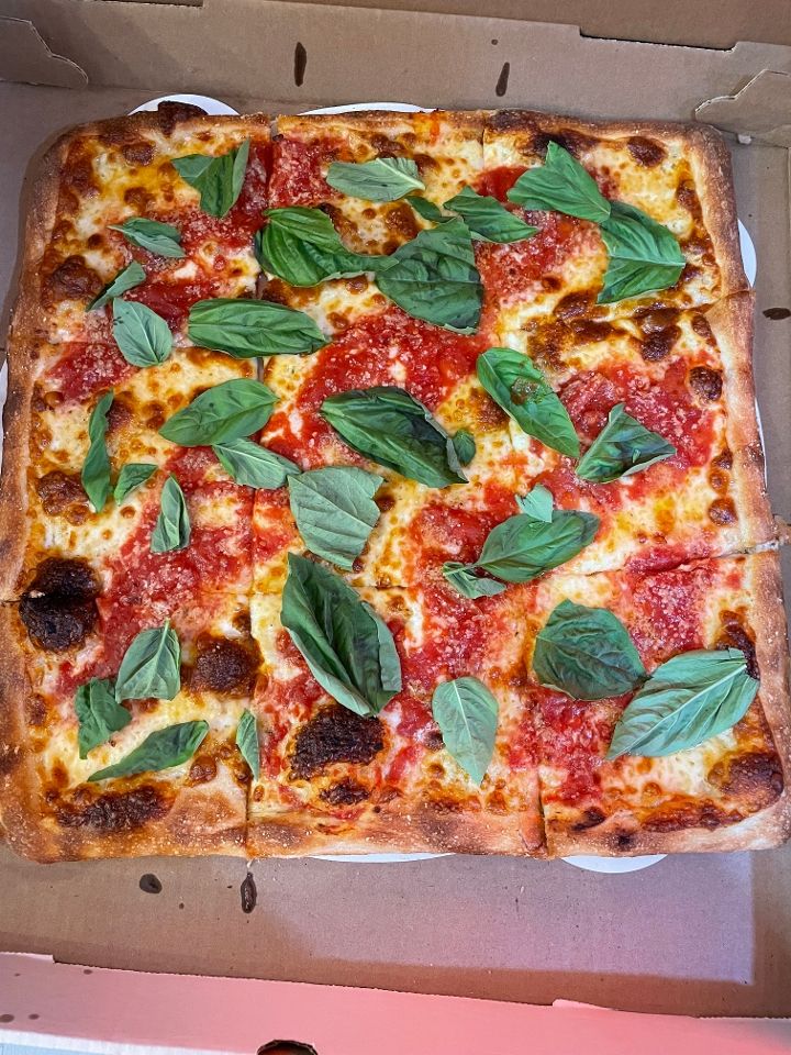 Carytown - Vegan Super Veggie Supreme (whole pizza)