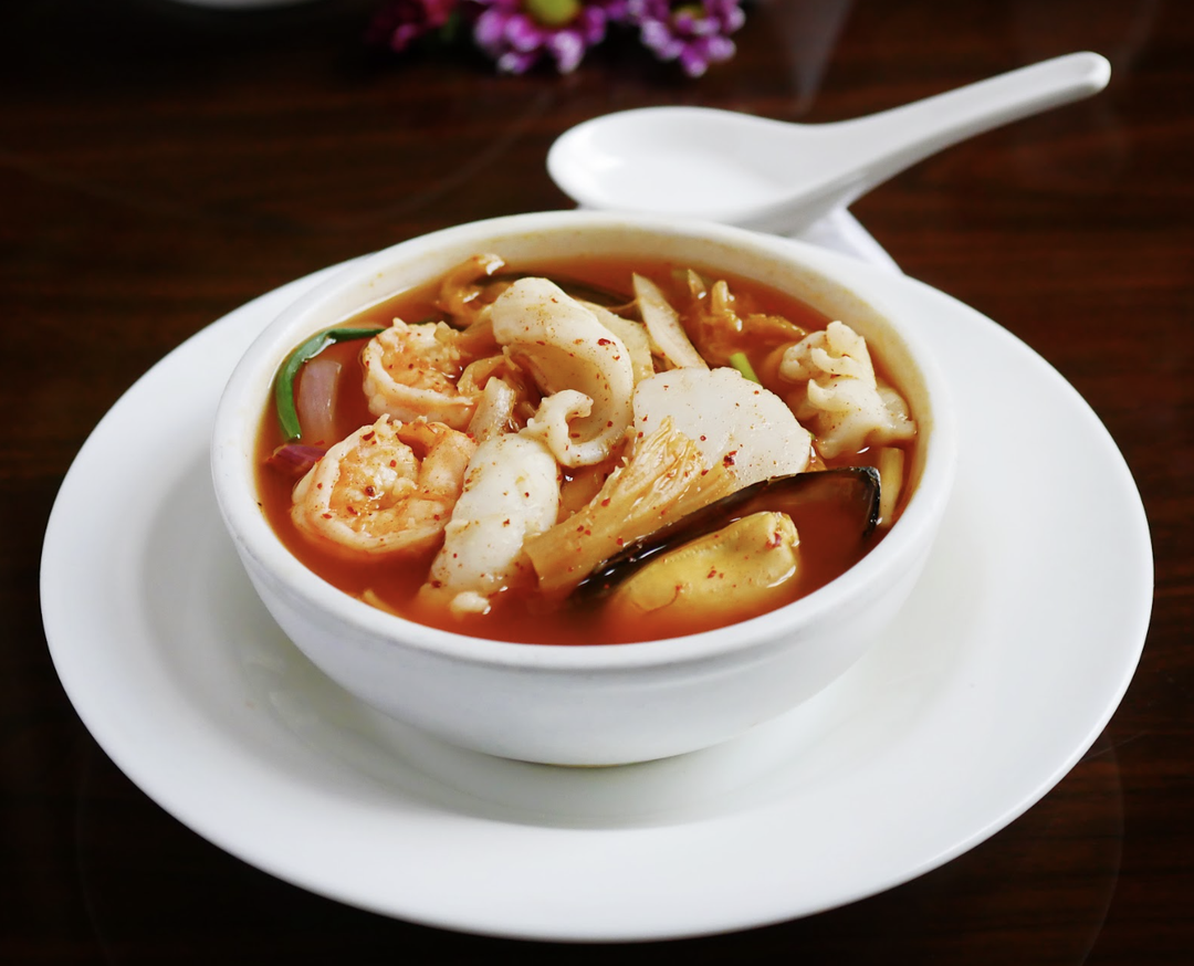 Four Leaves Asian Restaurant | Toast