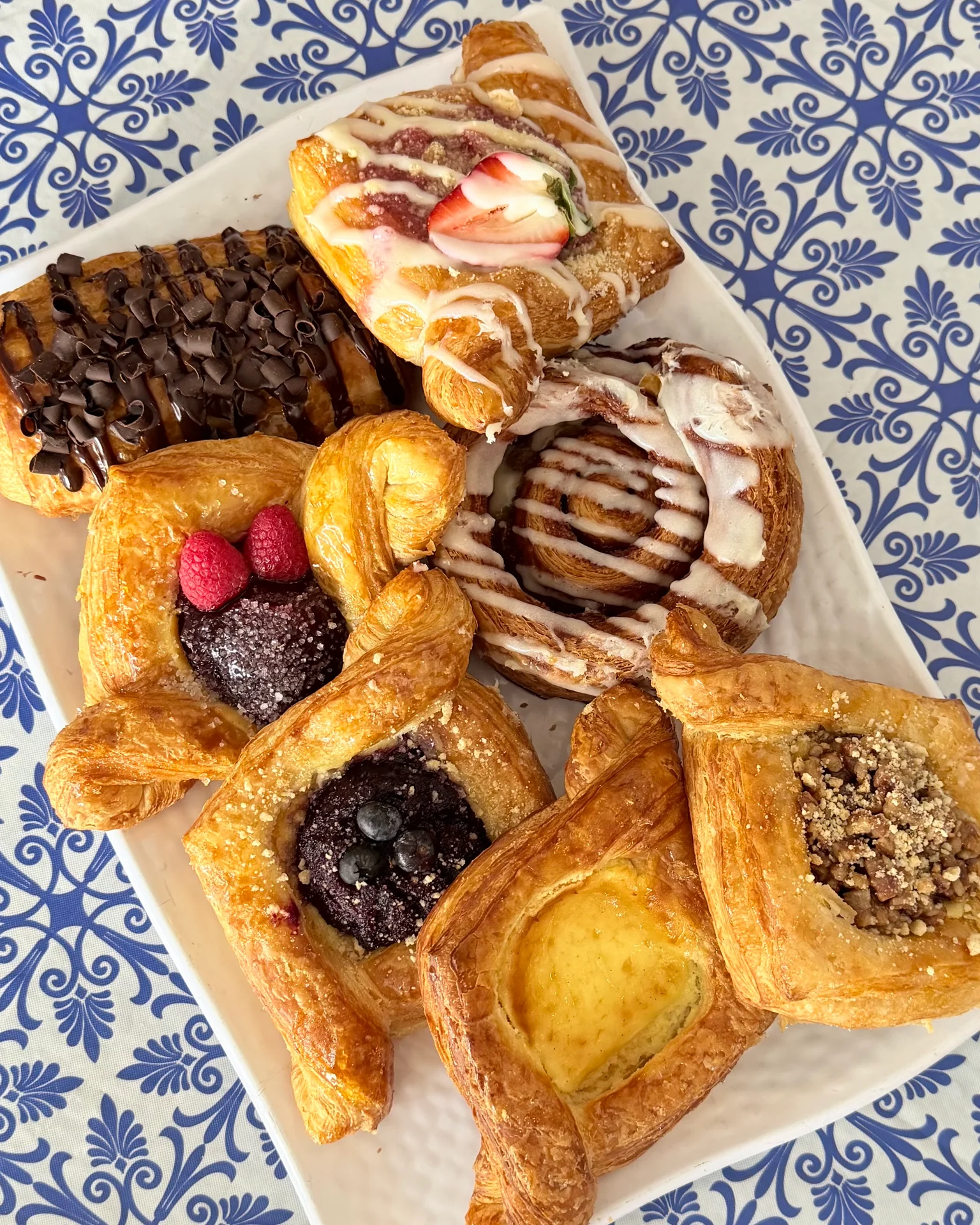 Charleston Bakery & Delicatessen