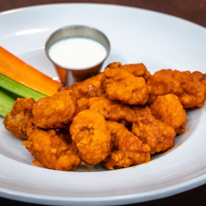 405 N Dubuque St - Reuben