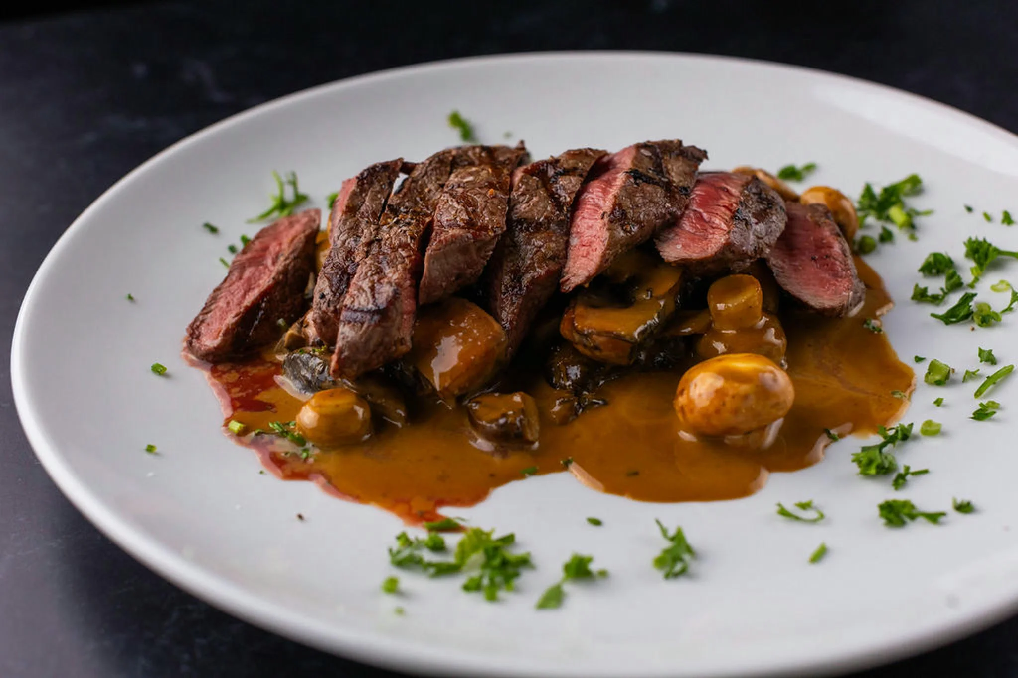 Dapper Dine & Lounge