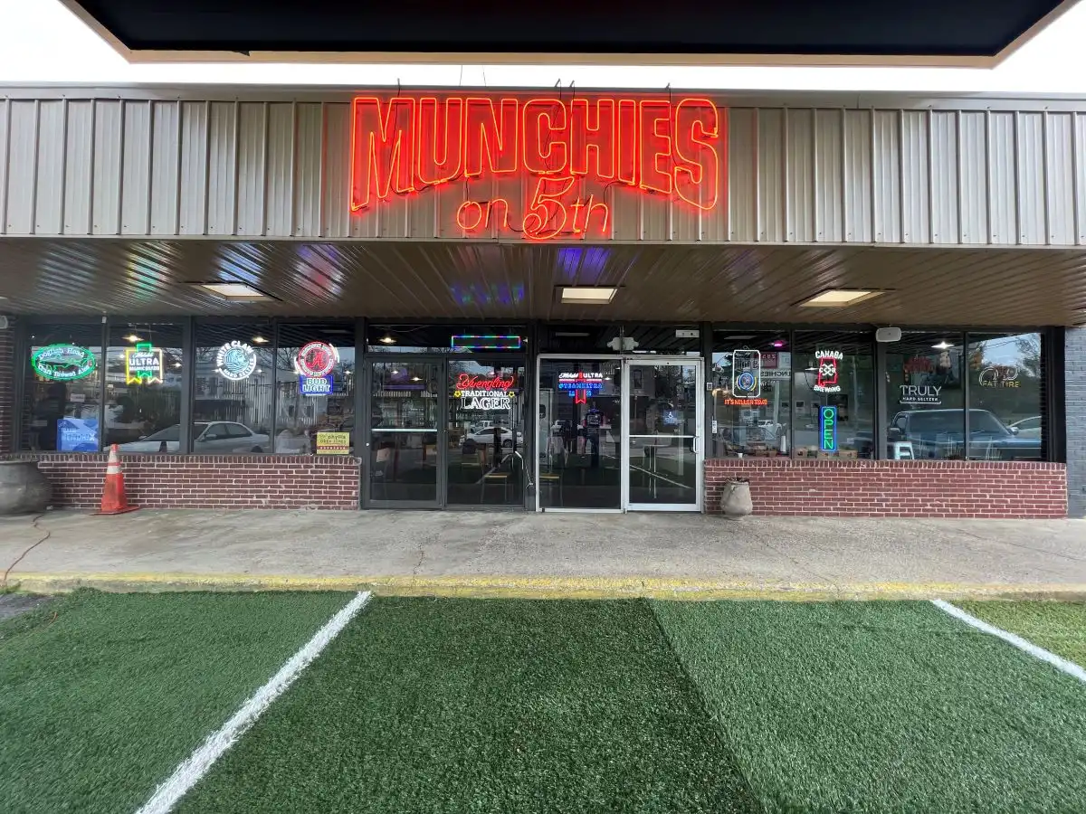 Munchies restaurant store