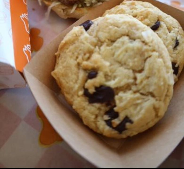 HOLY BURGER MIDDLETOWN | Toast