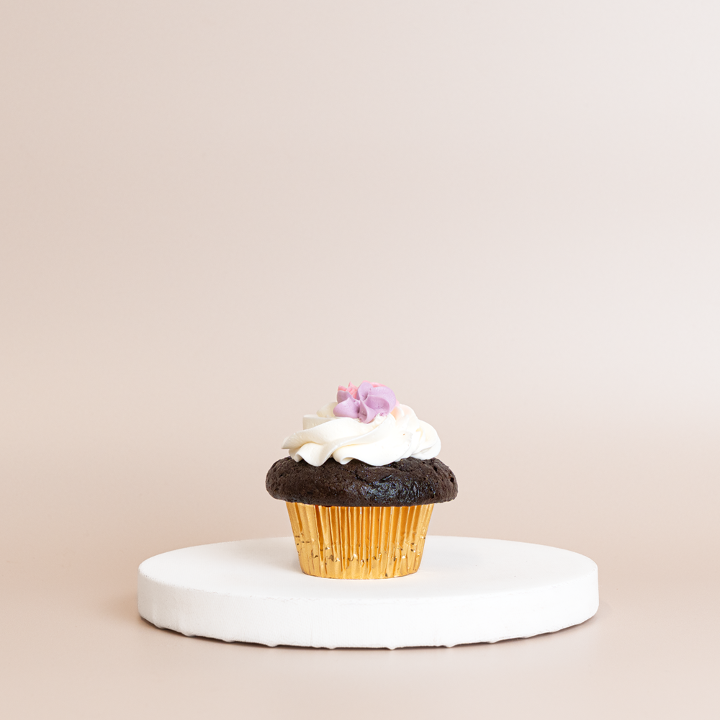 Sweet Lady Jane | Studio City - Sea Salt Caramel Cupcake