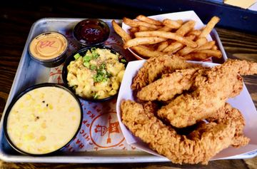 6th Street - 8 Oz. Happy Sauce