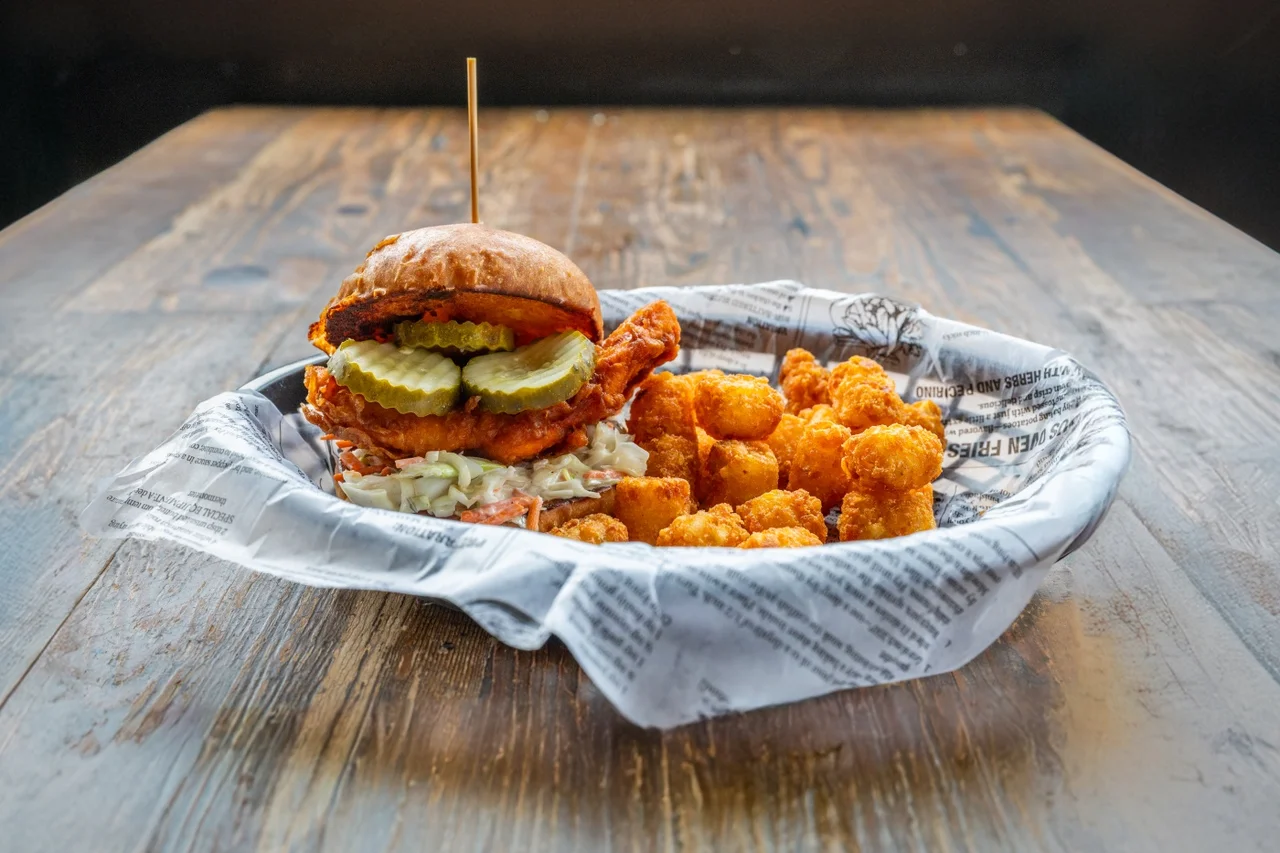 Pauly's Pub | Pub & Grill on Selby Ave, St Paul MN