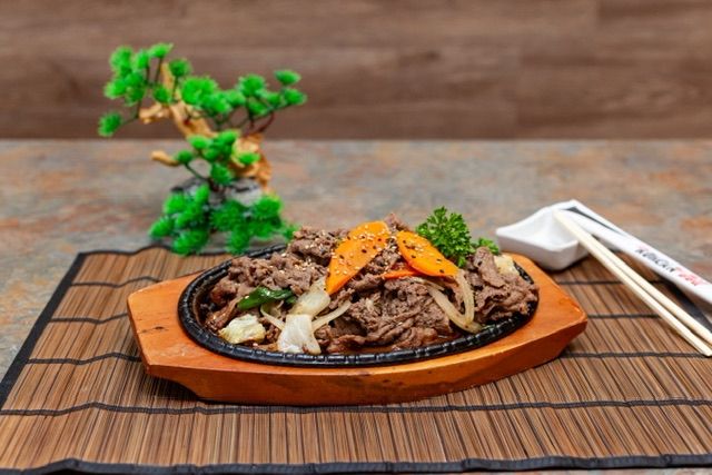 Suh Sushi Korean BBQ - Lunch Bento-Bone-in Short Rib