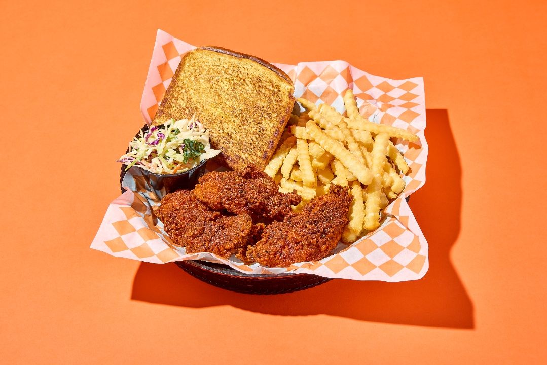 Minnie Bird - Schaumburg | Toast