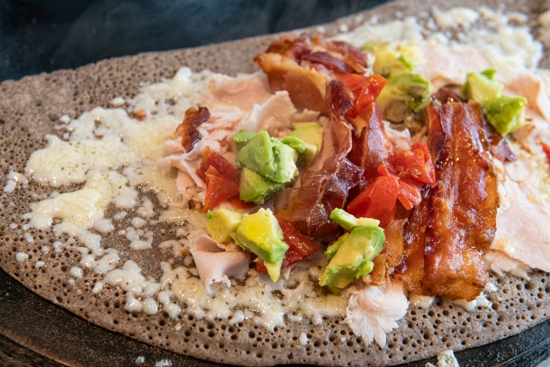 Crepe Therapy Cafe Aspen - BIRTHDAY GELATO