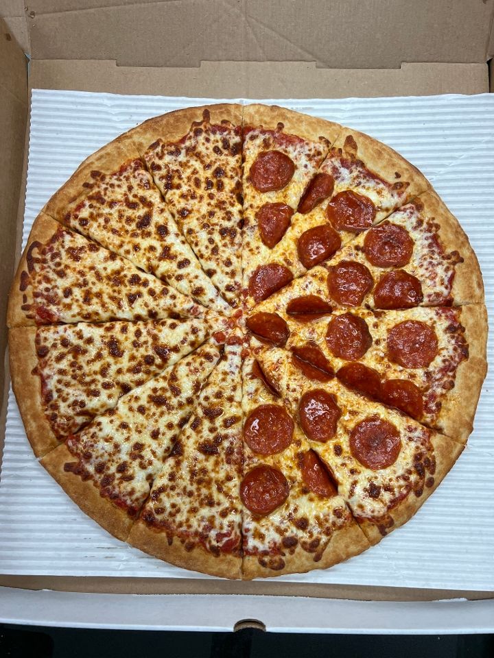 East of Chicago Pizza Company Santa Barbara - 16" XL BBQ Chicken Pizza