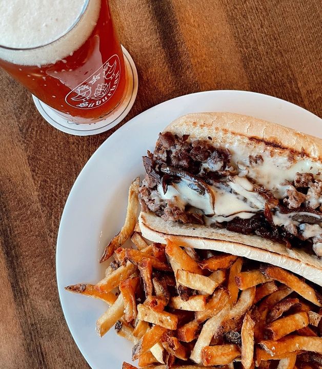 Suburban Brewing Company - game day wings