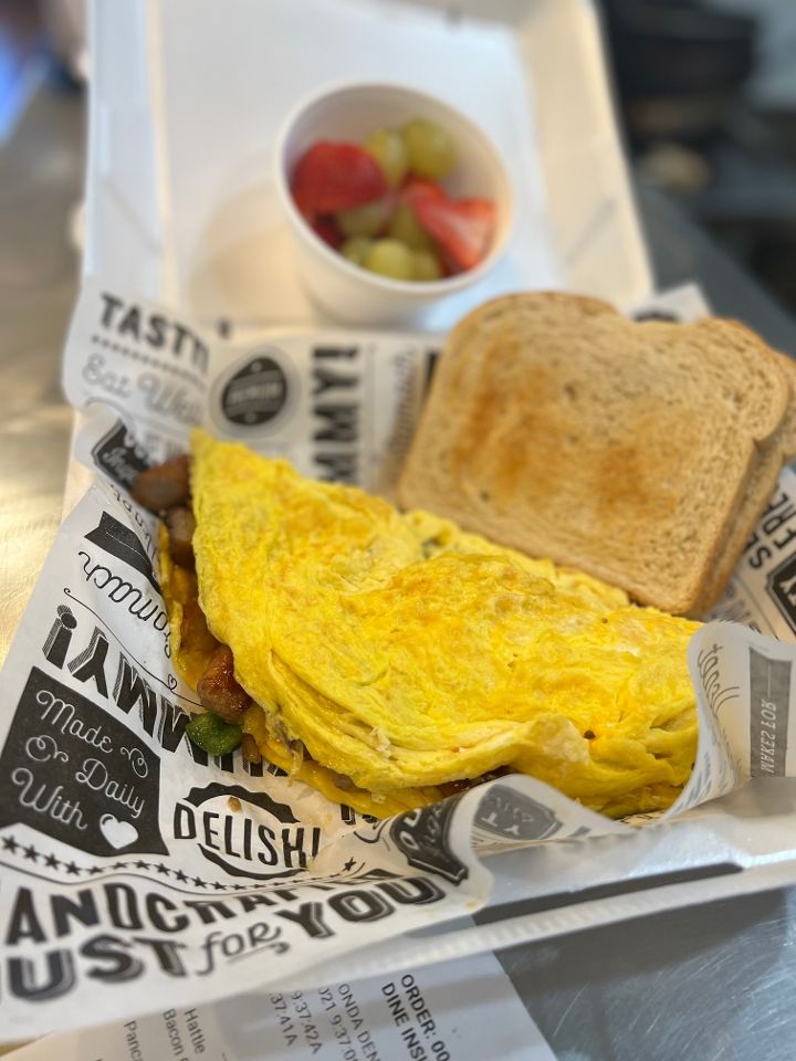 R and R Breakfast Spot - MoVal - Side - French Toast