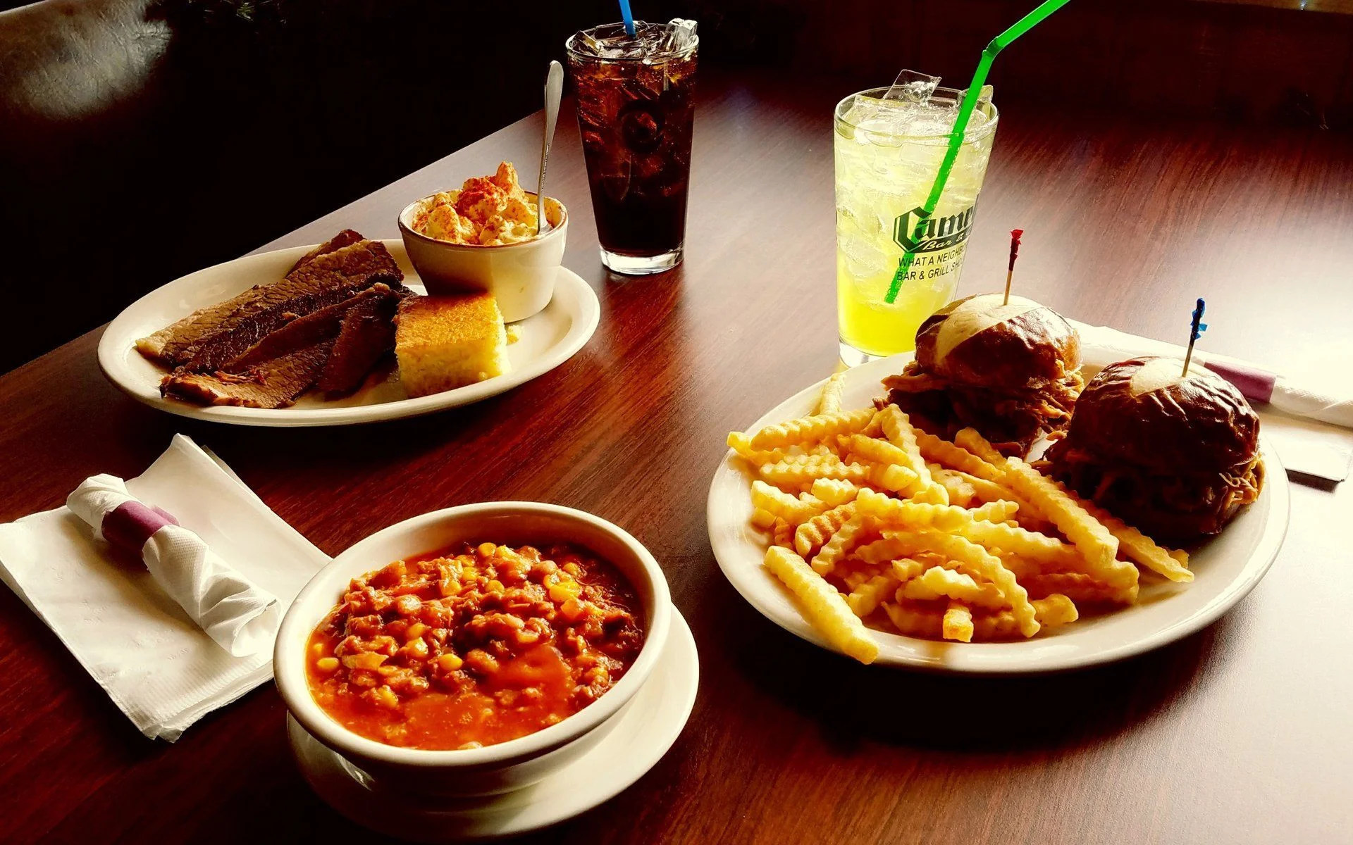 Camelot Bar and Grill - Appleton